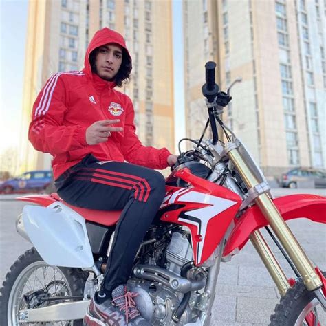 Contact Isk Officiel Creator And Influencer