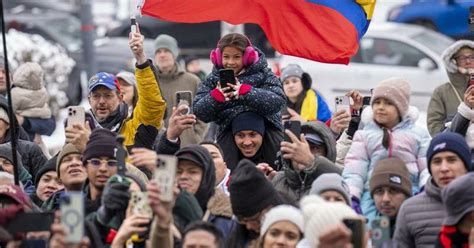 Trump Moves To End Protections For Venezuelans The Standard