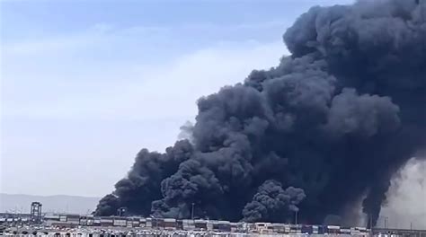 فرارو اطلاعیه شماره یک مدیریت بحران درمورد حادثه بندر شهید رجایی