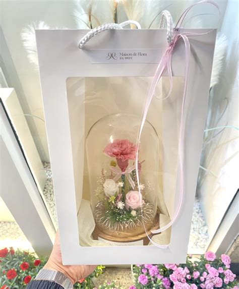 상남동 꽃집 예삐꽃방 프리저브드플라워 카네이션 선물은 메종드플로라 에서 네이버 블로그