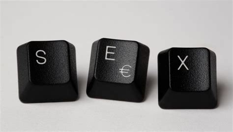 The Real Reason We Love Oral Sex According To Science