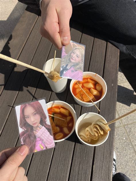 오늘자 떡볶이 푸드트럭 역조공 한 걸그룹  인스티즈instiz 인티포털 카테고리