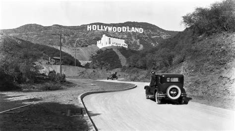 Hollywood Sign Prangt Seit 100 Jahren über Der Traumfabrik