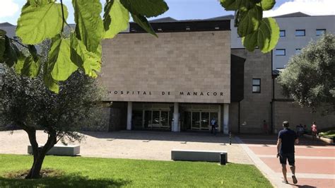El Hospital De Manacor Aplica Una Novedosa Técnica Para Extirpar Pólipos Del Colon