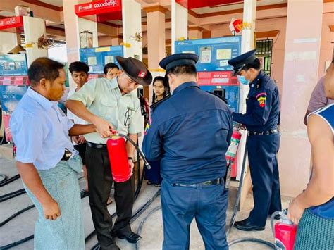 တံတားဦးမြို့နယ်တွင် မီးဘေးအန္တရာယ် ကြိုတင်ကာကွယ်ရေးအတွက် စက်သုံးဆီဆိုင်များအား မြေပြင်ကွင်းဆင