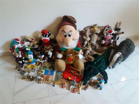 Characters Warner Bros Looney Tunes Disney And Various Catawiki