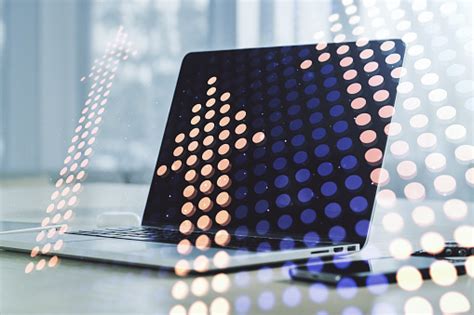 현대 노트북 배경에 위쪽 화살표 그림의 창조적 인 개념 획기적인 발전 개념 다중 노출 0명에 대한 스톡 사진 및 기타 이미지 0명 개념 개념과 주제 Istock