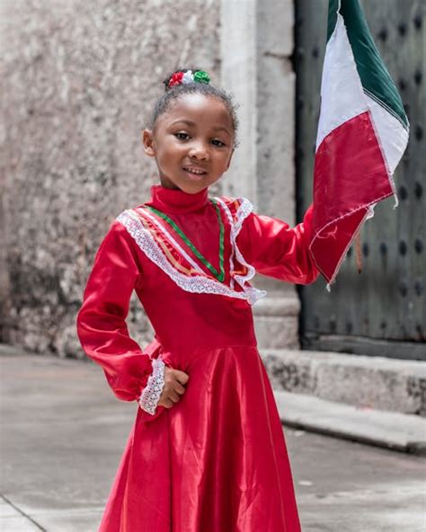 Girls In Italy Photos Download The Best Free Girls In Italy Stock