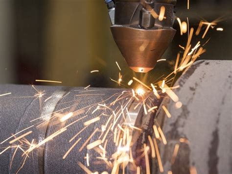 Raycus Laser The Manufacturer Of Fiber Laser Cutting Machine