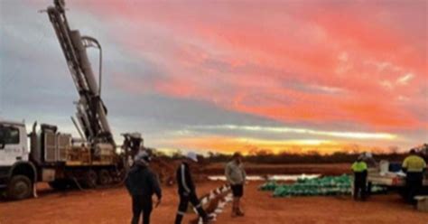 Meeka Gold Fields Broad Gold Hits With Grades Up To 63 G T At Murchison Project Asx Mek