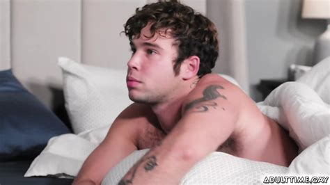 Nurse Dalton Riley Fucked Patient Joseph Castlian