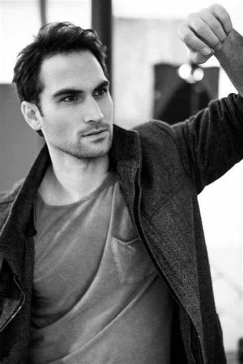 Interview With Actor Giles Panton “three Bedrooms One Corpse An