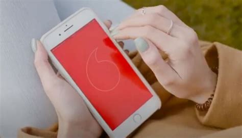 Які помилки при зарядці смартфона здатні зламати вам пристрій Читайте на Ukr Net