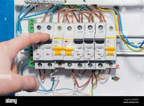 Electrical Protection Device Types Of Circuit Protect Vrogue Co