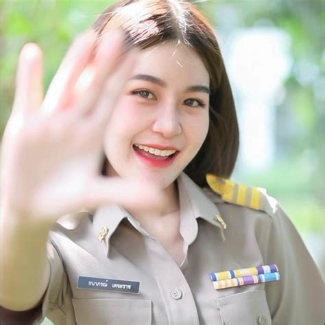 ครูออยแก้มโต ธนาภรณ์ เตจะราช