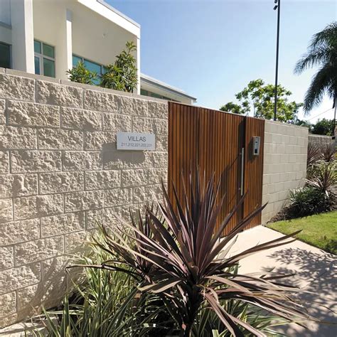 Gb Split Face Limestone Archipro Nz