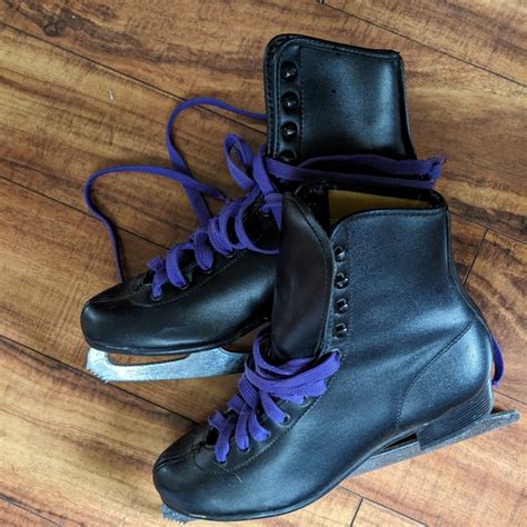 Aeroflyte Shoes Retro Aeroflyte Figure Skates Ladies S7 Poshmark