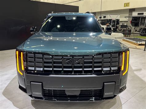 First Look Review 2027 Kia Telluride Hybrid Leaves A Strong Impression
