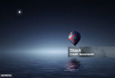 Parasut Foto Stok Unduh Gambar Sekarang Alam Albania Bola