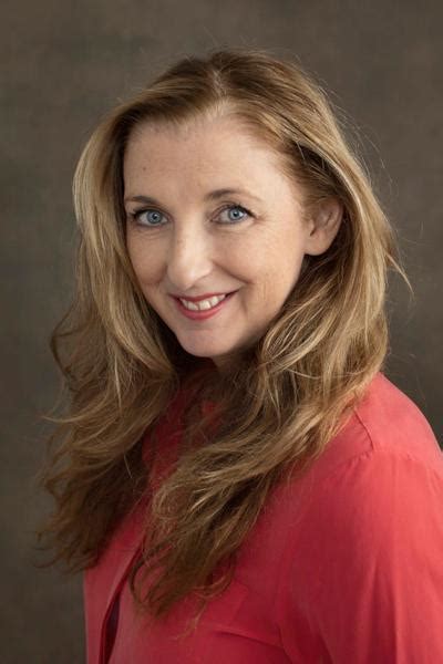 Julie Wilson Nimmo About Entertainment Ie