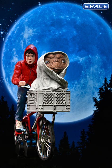 Elliott And E T On Bicycle 40th Anniversary E T The Extra Terrestrial