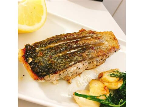 香煎鮭魚 超容易脆皮攻略 By 石澔斌 愛料理