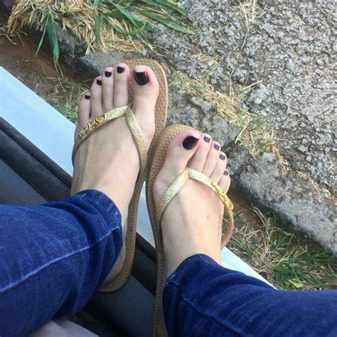 My Flip Flops By Evelynclaythorne3 On Deviantart