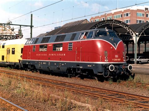 Zensur Gemacht Aus Entfernung Db V200 Wiederholung Kapitän Niveau