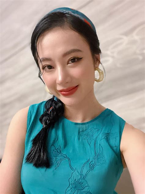Angela Phương Trinh Hóa Thần Tiên Tỷ Tỷ” Trong ảnh Cận Mặt Nhan Sắc Ngày Càng Thăng Hạng Khiến