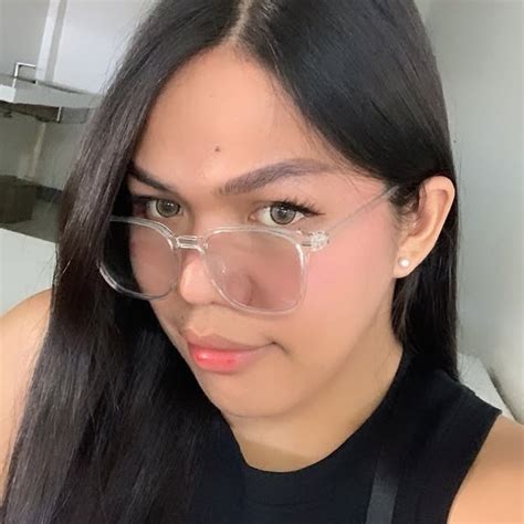 Makeupbyabby Aabby Abdul • Threads Say More