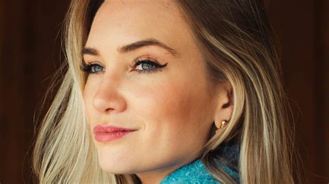 The Art Of Being On Time 10 Simple Habits Of Naturally Punctual People Yourtango