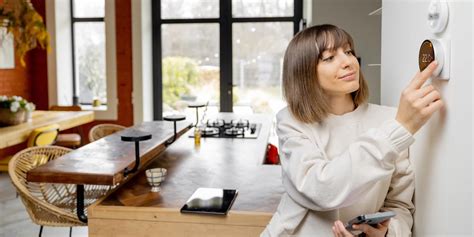 Why You Should Pair A Smart Thermostat With A Heat Pump For HER Rebates ClimateCare