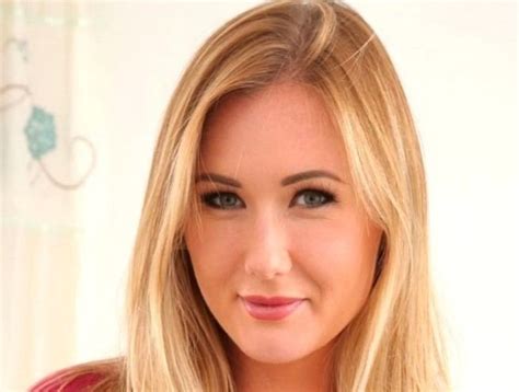 Sammi Tye Biography Wiki Age Height Career Photos More Artofit