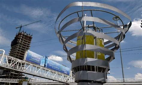 This Artificial Tree Can Suck In Air Pollution Better Than T