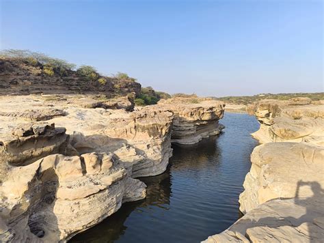 Kadia Dhrow Kutch Travel Guide