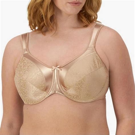 Nwot Bali Satin Tracings Underwire Minimizer Bra Depop