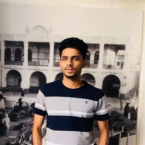 akhil santhosh a k hy ll on threads