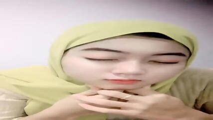 Nella Hijab Live Stream
