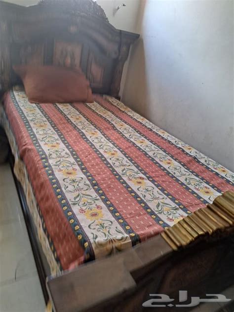 غرفة جديده استعمال بسيط دولاب وسرير وكمودينه وتسريحه موقع حراج