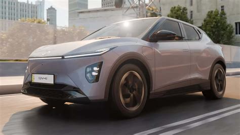Comment Est Conçue Létrange Tesla Model Y Malaisienne à 16 000 Euros