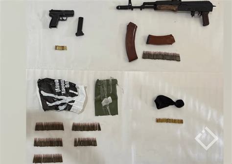 პოლიციამ თბილისსა და რეგიონებში უკანონო ცეცხლსასროლი იარაღი და საბრძოლო მასალა ამოიღო