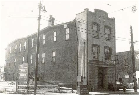 Mckees Rocks Hotel In Pittsburgh Pa