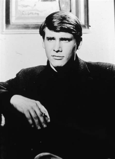 Amazing Vintage Portraits Of A Very Young Harrison Ford In The 1960s