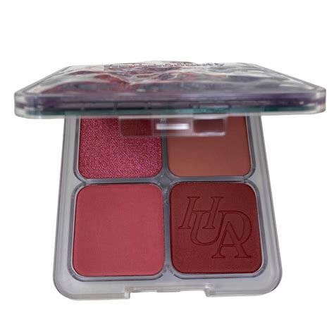 Huda Beauty Blush Filter Blurring Blushlighters Palette Rose Berry