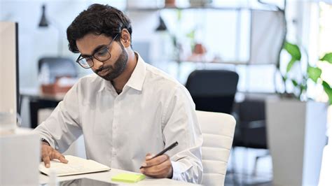 8 Things Millennials Were Taught About Work Ethic That Gen Z Just Doesnt Get Yourtango