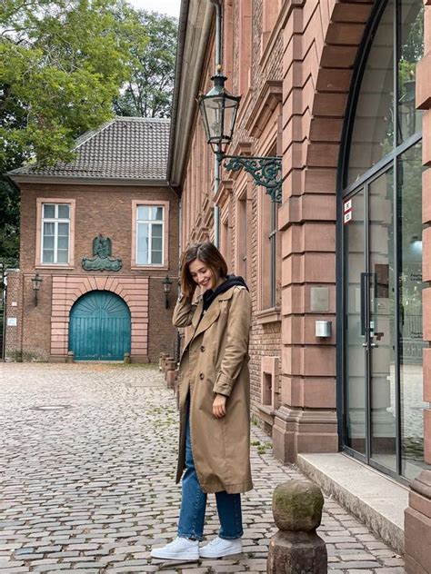 Тренч — ціна 600 грн у каталозі Плащі Купити жіночі речі за доступною ціною на Шафі Україна