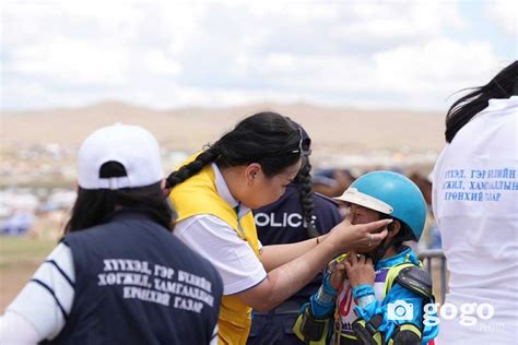 Б Оюун Эрдэнэ Бусад хүүхдэд хүндэтгэлтэй хандахыг уралдаанч хүүхэд бүрд сануулж байна