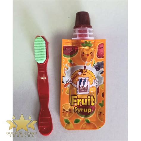 Toothpaste Candy 30ct Golden Stars Trading