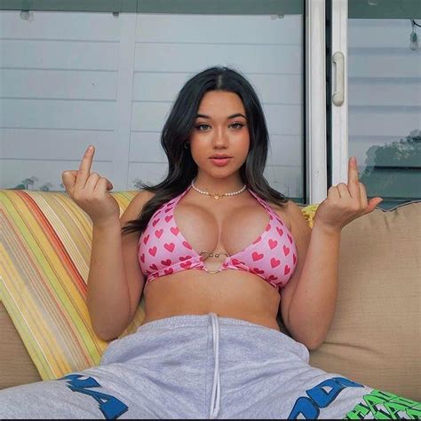 Breeding Tiktok Cosplayer Sofia Gomez Is Now My Top Priority In Life