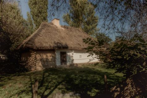 Фотографія Моринці Хатинка в якій народився Тарас Шевченко Iryna